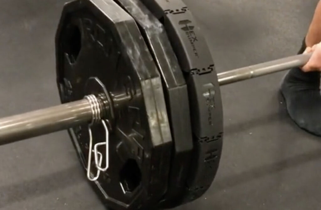 Hex Plates Vs Round Plates Which Is Better For Your Workout 